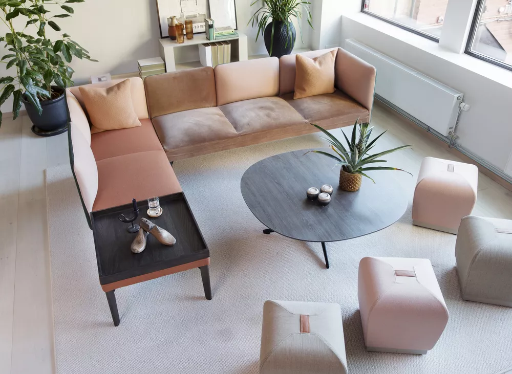 Fora Form | Camp table