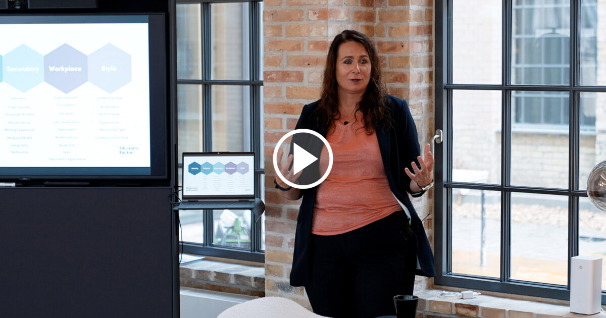 Fora Form | Building bridges and breaking barriers